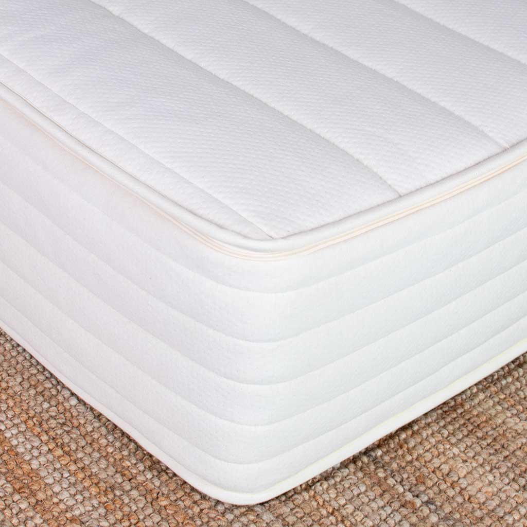 Latex Pocket Coil Hybrid Spring Coil Mattresses | Nature's Embrace